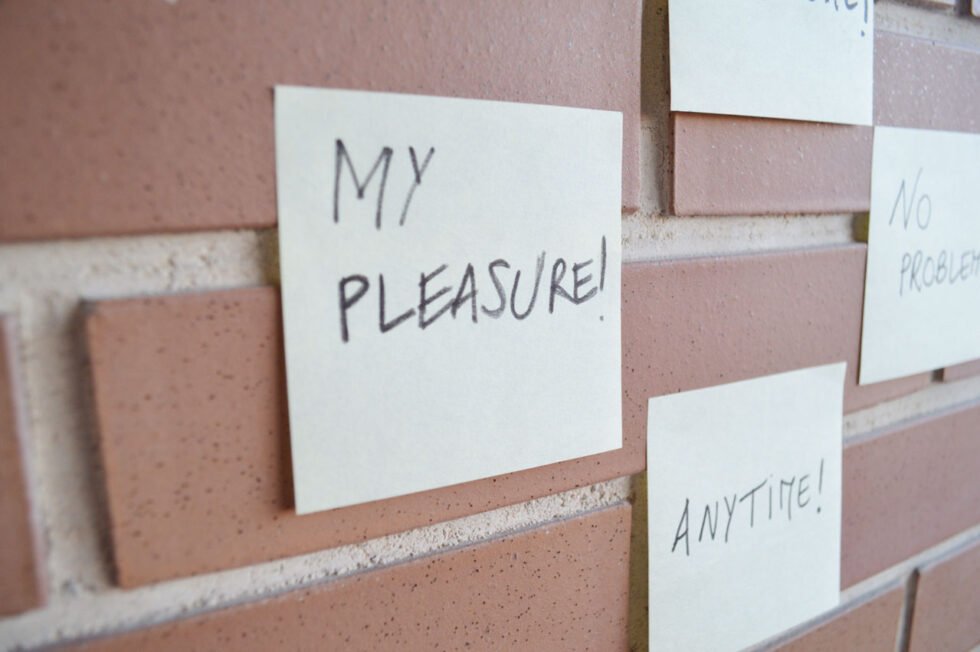Cómo decir DE NADA en inglés (beyond 'You're welcome') - El Búho Inglés